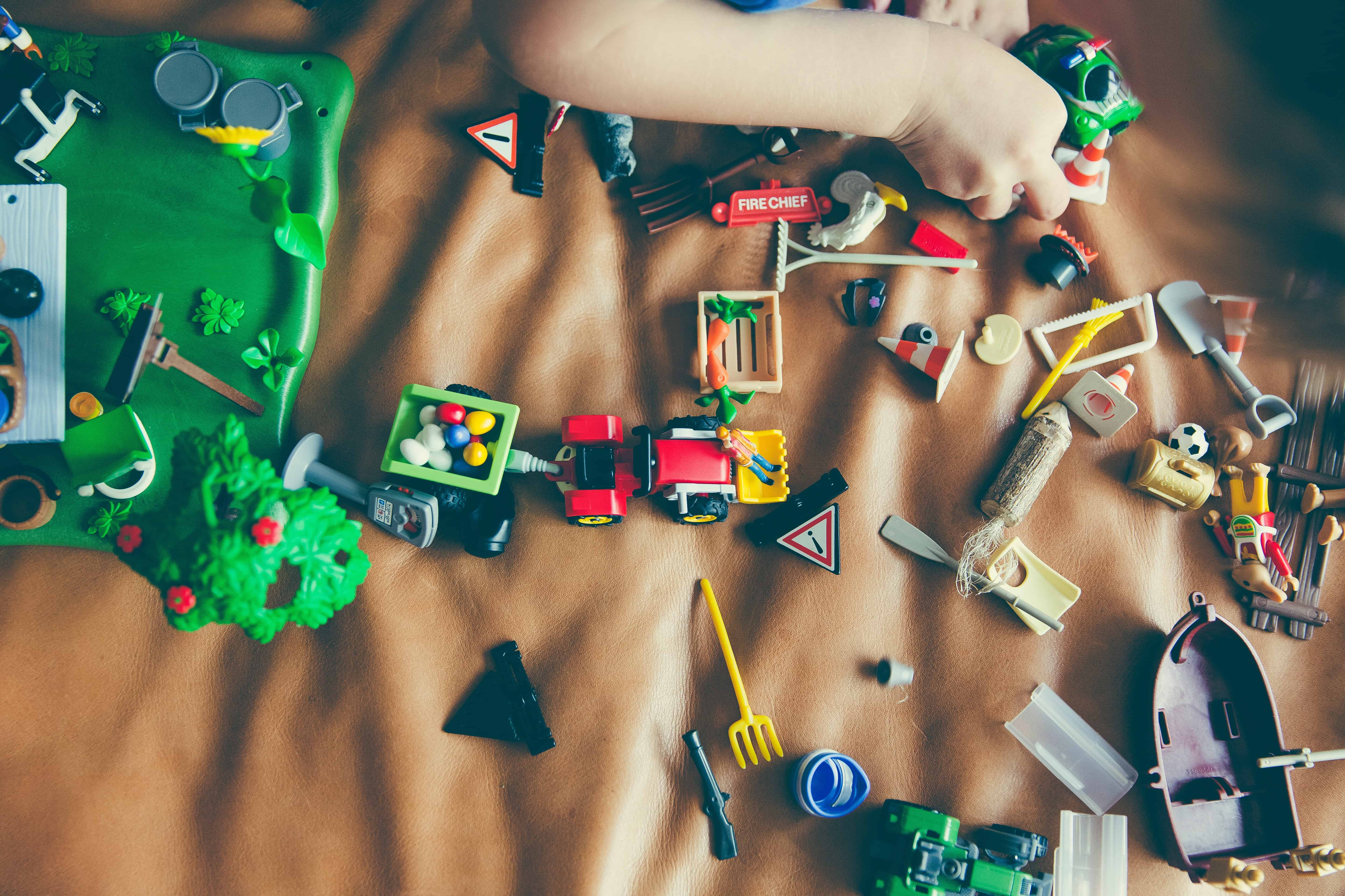 Why Guided Play is the Secret to Playtime with Kids