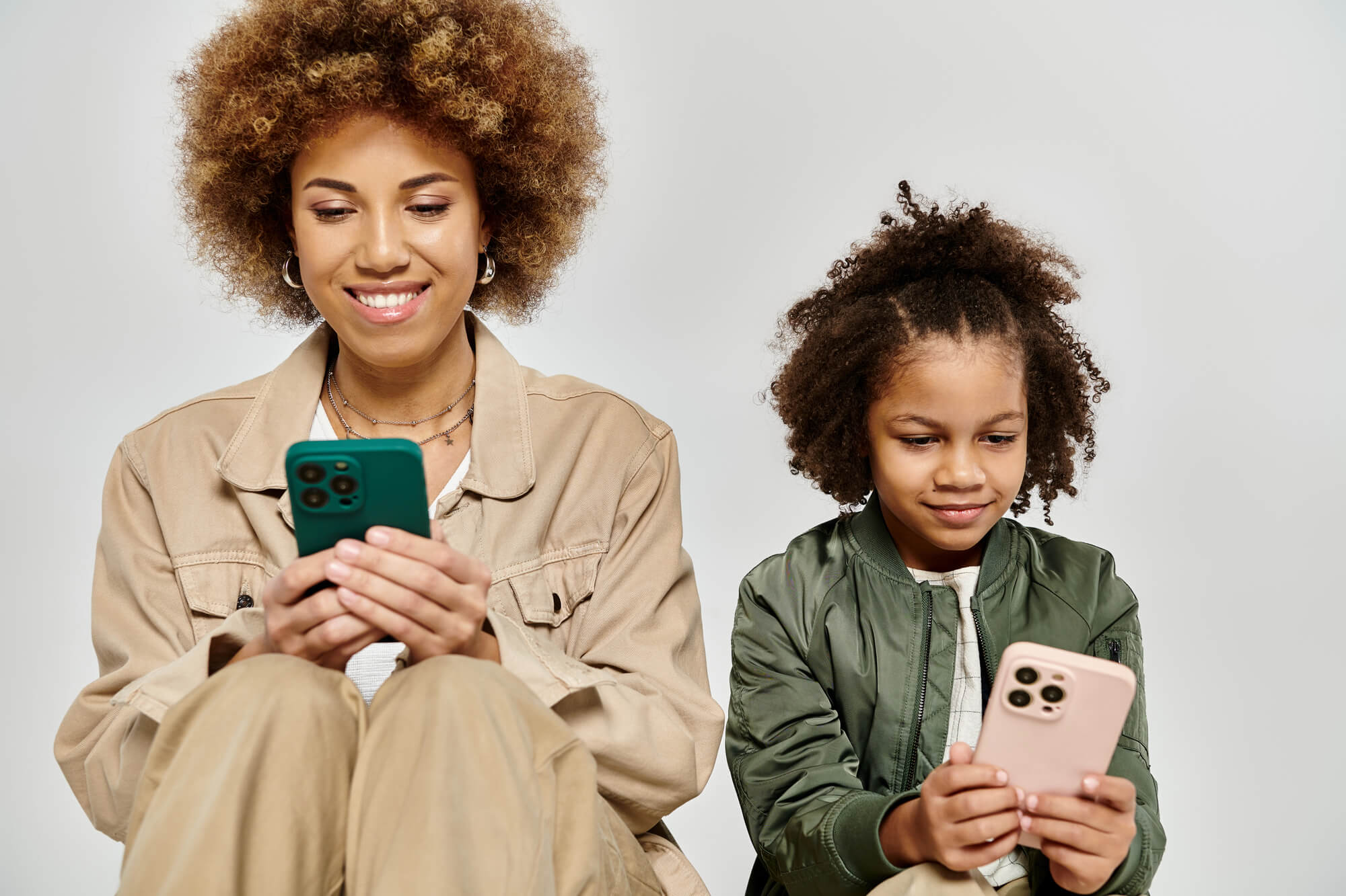 Best Mobile Tracking Apps for 2026 • The Thoughtful Parent